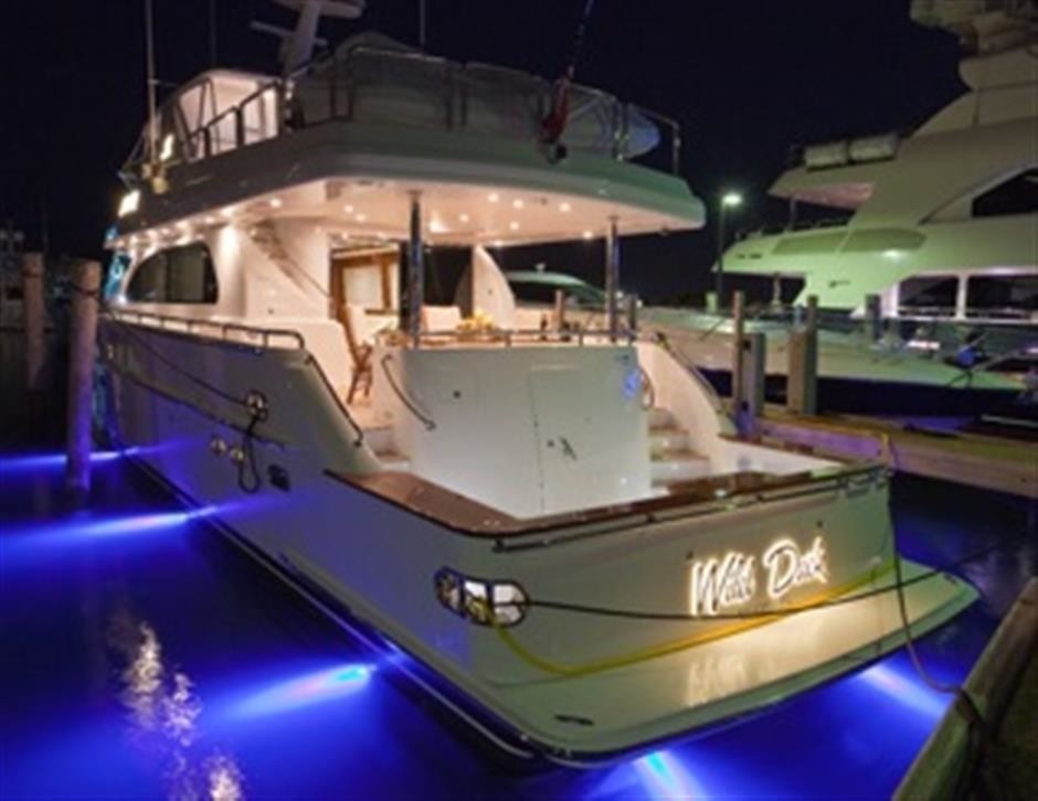 Yacht WILD DUCK, a Horizon E78 Superyacht | CHARTERWORLD Luxury ...
